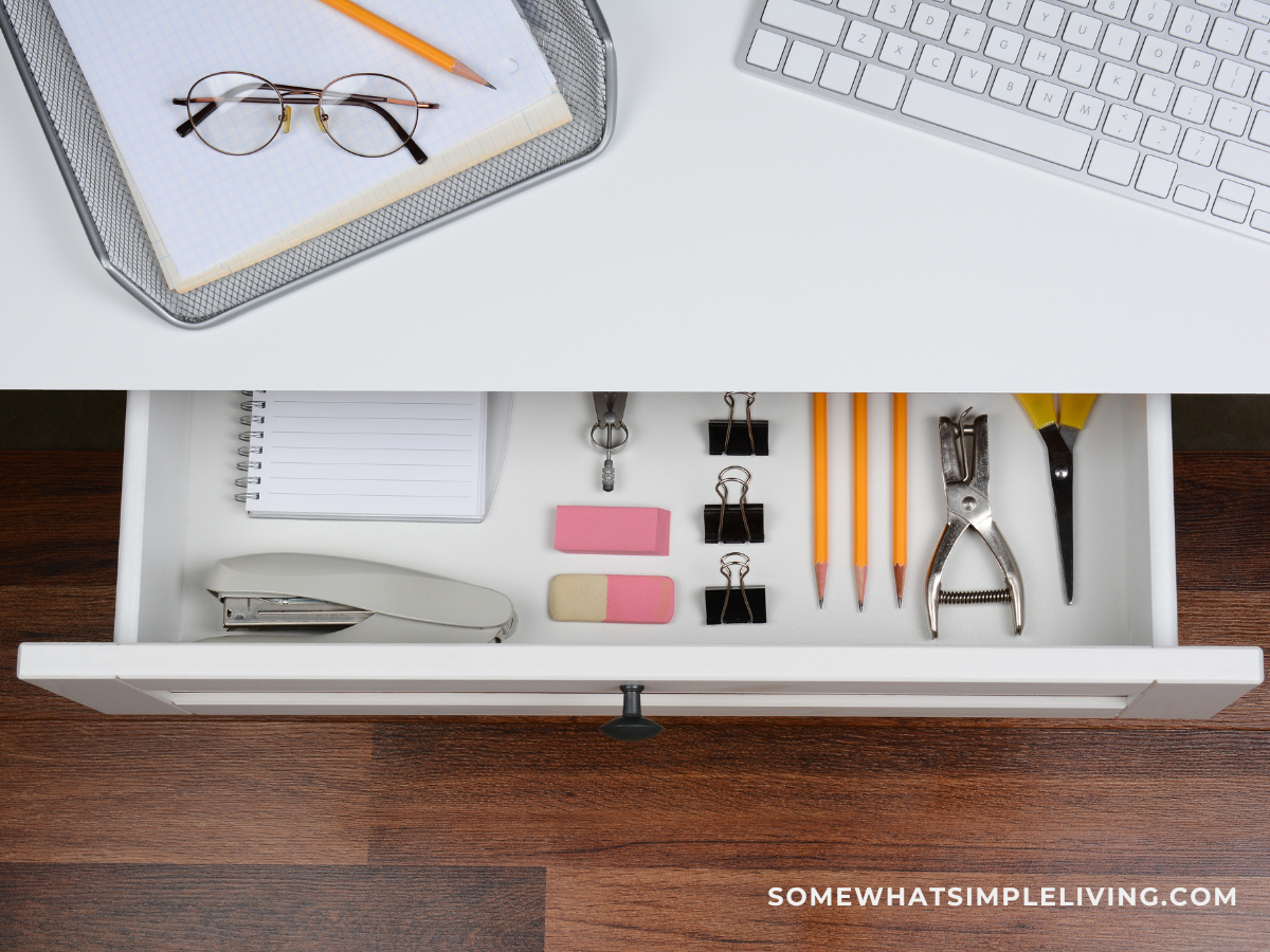 How to Declutter Your Desk